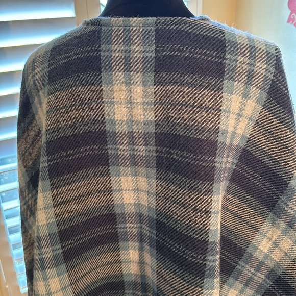 Jackets & Coats | Reversible Capeos Classic Black White Or Reverse For ...